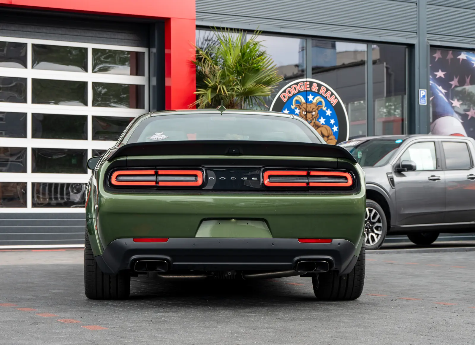 Dodge Challenger Hellcat Jailbreak - Dodge-Ram